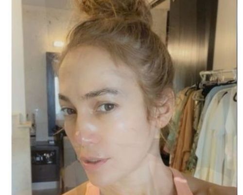 25 Stunning Jennifer Lopez Without Makeup Photos - 2022 | Fabbon