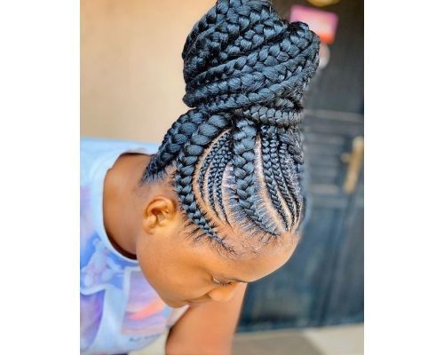 25 Stunning Small Cornrows Hairstyles - 2022 (With Images) | Fabbon