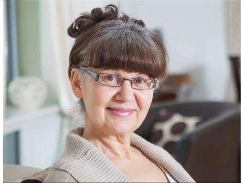 25 Stunning Bride's Mother Hairstyles With Bangs - 2023 | Fabbon