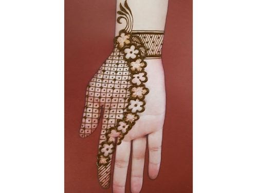 55 Stunning Chain Henna Designs - 2023 (With Images) | Fabbon