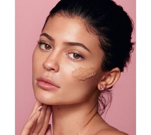 51 Best Celebrity Beauty And Makeup Brands (With Top Products) | Fabbon