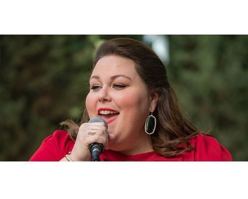 25 Timeline Photos Of Chrissy Metz - 2023 | Fabbon