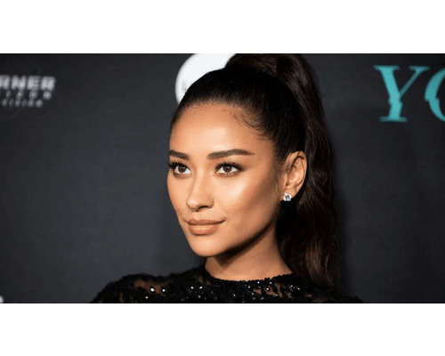 25 Most Beautiful Canadian Women (With Photos) | Fabbon