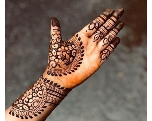 25 Best Indo Western Mehndi Designs | Fabbon