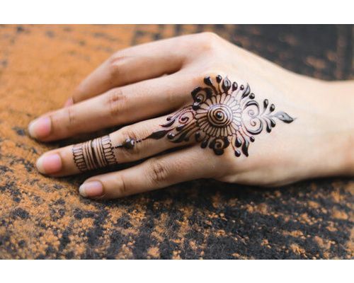 25 Best Indo Western Mehndi Designs | Fabbon