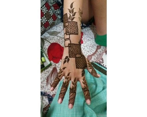 25 Best Indo Western Mehndi Designs | Fabbon
