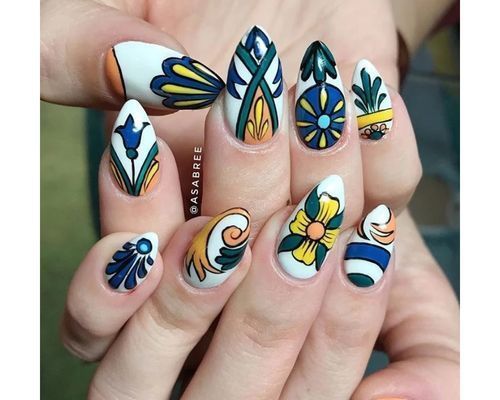 21 Portrait Nail Art Design Ideas Trending In 2023 | Fabbon