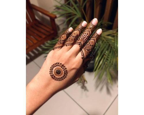 25 Stunning Mandala Mehndi Designs - 2023 | Fabbon