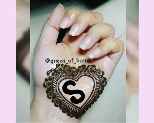 Stylish S Letter Mehndi Designs You Will Love - 2023 (With Images) | Fabbon