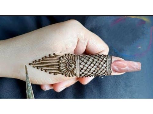 25 Simple And Easy Thumb Mehndi Designs - 2023 | Fabbon