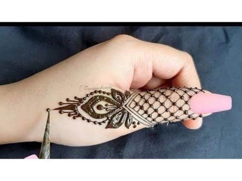 25 Simple And Easy Thumb Mehndi Designs - 2023 | Fabbon