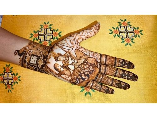 51 Simple And Easy Palm Mehndi Design For Brides | Fabbon