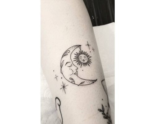51 Stunning Moon Tattoo Ideas With Meanings | Fabbon